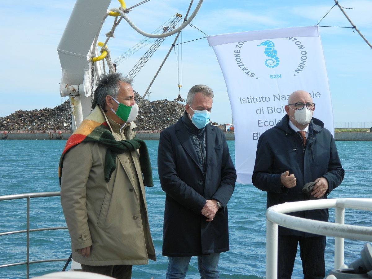 Mappatura Secca di Amendolara. Conferenza stampa a bordo della motonave ...